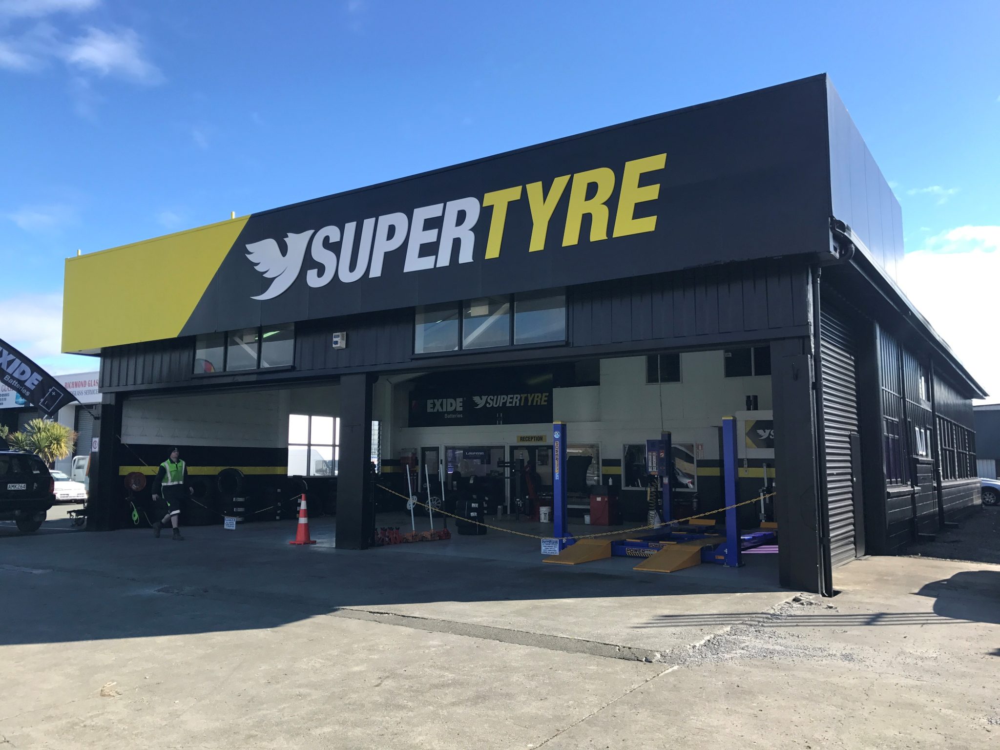Retail | SuperTyre